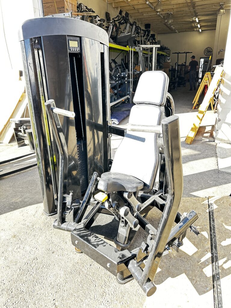Commercial Seated Bench Press w/Digital Rep Counter - DEMO CLEARANCE ...